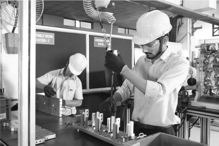 Assembly Workstation – ASM Industries